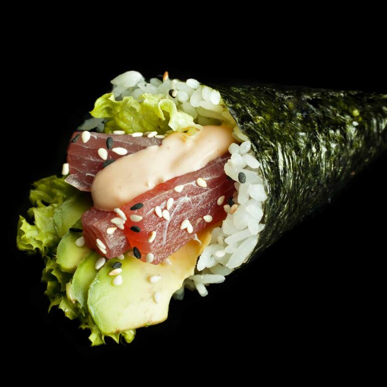 Temaki sushi: cos'è, come si mangia e ricetta originale | Sushi e Noodles